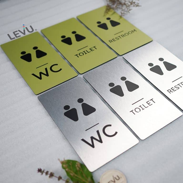 Bảng nhôm alu xước WC - Toilet - Restroom mẫu mới LEVU-ALU07 • LEVUSHOP
